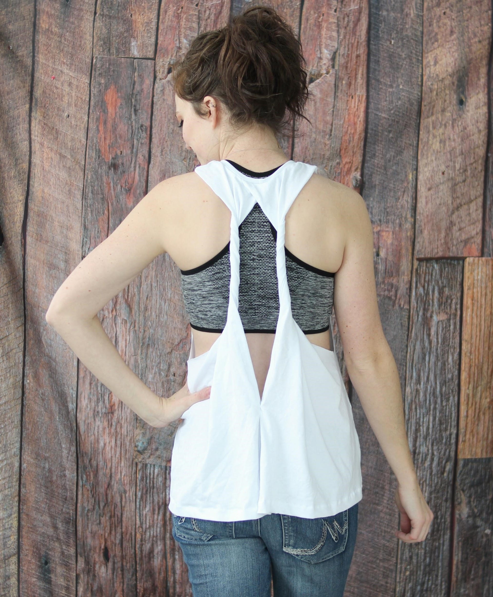 Tie Back Tank to Twist Back Tank Hack – Greenstyle