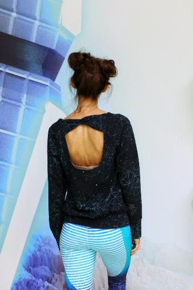 Open Back Pullover Twisted Back Hack – Greenstyle
