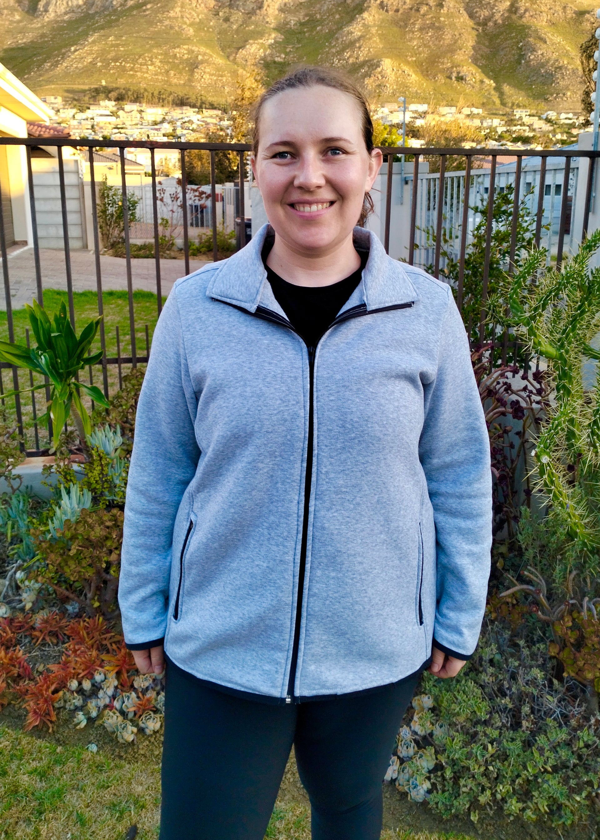 Curvy Discovery Jacket - PDF Sewing Pattern – Greenstyle